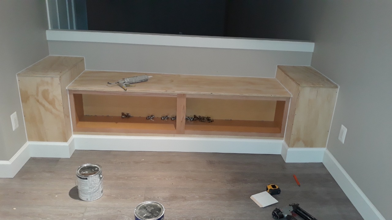 Built-in Bench - Home With Stefani